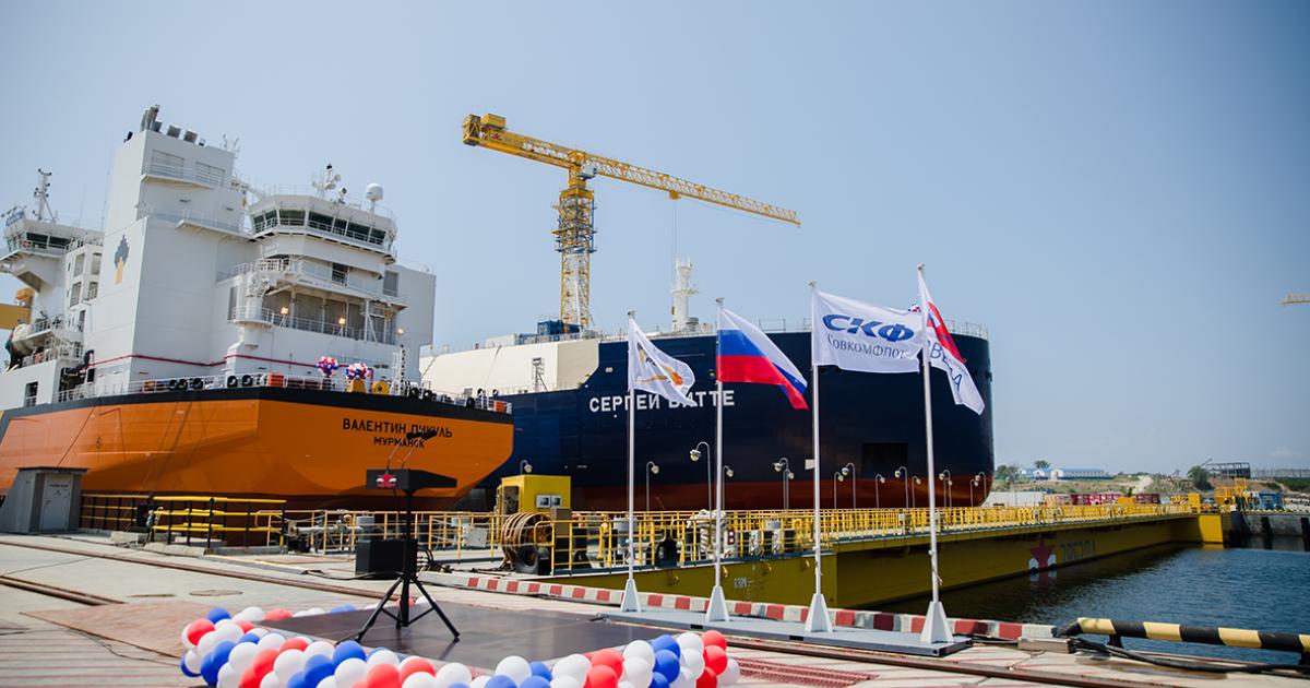 Russian Shipyard Zvezda Launches New Arctic Ships for Oil and LNG Transport