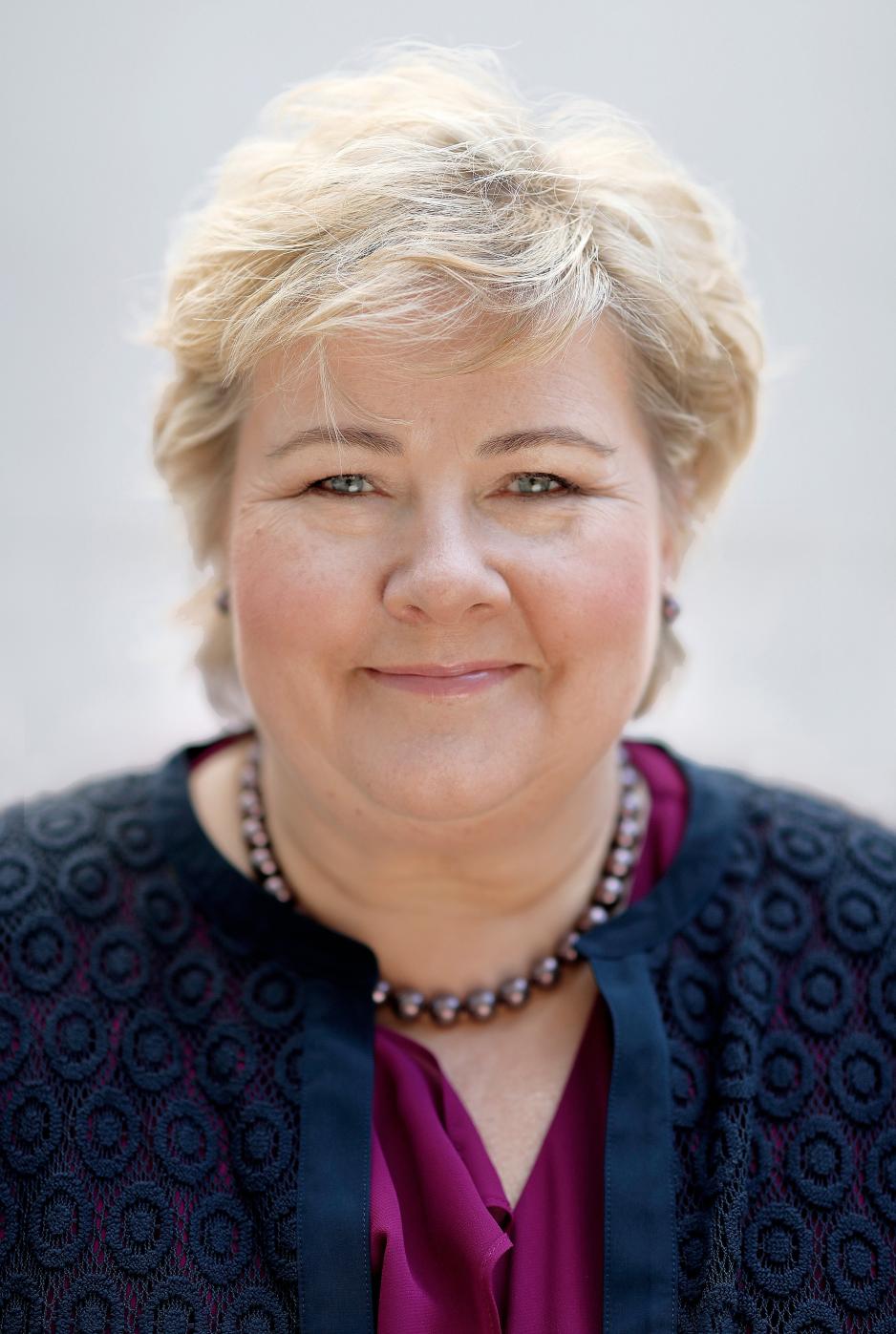 Prime Minister Erna Solberg Joins Youth Debate at High North Dialogue
